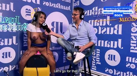 Latina Rubia Prueba Sybian Y Sex Machine En Podcast Naty Delgado Juan