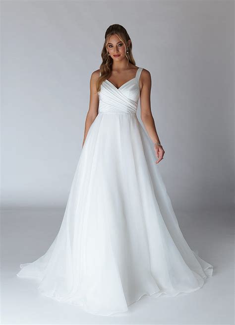 Azazie Caia Wedding Dress Wedding Dresses Azazie