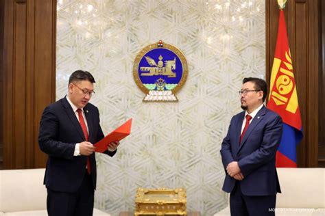 Сангийн сайд Б Жавхлан Монгол Улсын 2023 оны төсвийн тодотголын төслийг өргөн мэдүүллээ Nio Mn