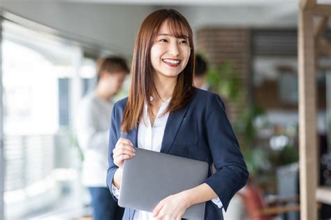 geminiとは？使い方、機能、活用事例、api、料金プラン、aiエージェントを目指す進化を徹底解説！ ai market
