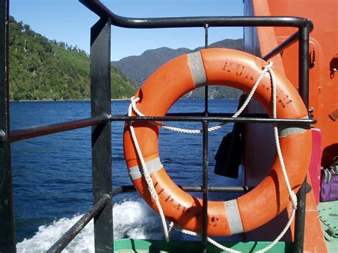 무료 이미지 보트 신병 차량 돛대 칠레 나룻배 주유 아니 선박 구출 구명 부표 구명대 작은 배 개인