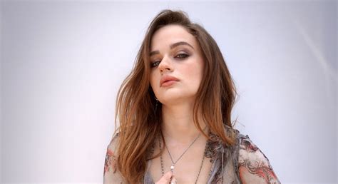 X Resolution Joey King Actress Photoshoot X Resolution Wallpaper