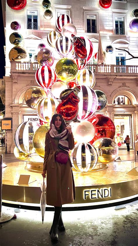 ‎راز‎ ‎اخرین عکسام با این کلاه که تو استوری ها گفتم 😄 اینجا جاییه که