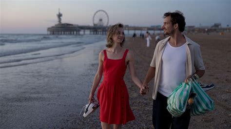 Who Is Claire Bender Inside The Career Of The Dutch Actress