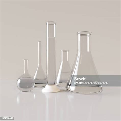 유리 제품 액체가 있는 사실적인 유리 화학 용기 의료 장비 측정 3d 일러스트레이션 Stem 주제에 대한 스톡 사진 및 기타 이미지 Stem 주제 개발 건강관리와