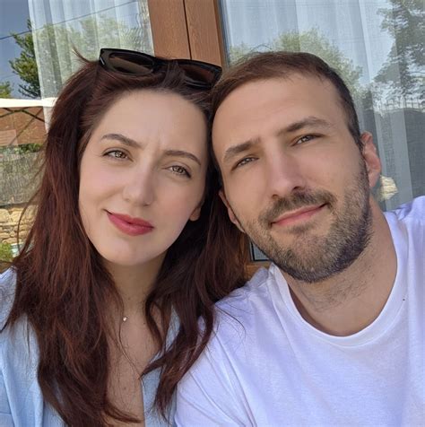 Andrea Banda Banda 🍿 📺 Събота вечер е за филми и дано да бъркам но никъде в програмата на