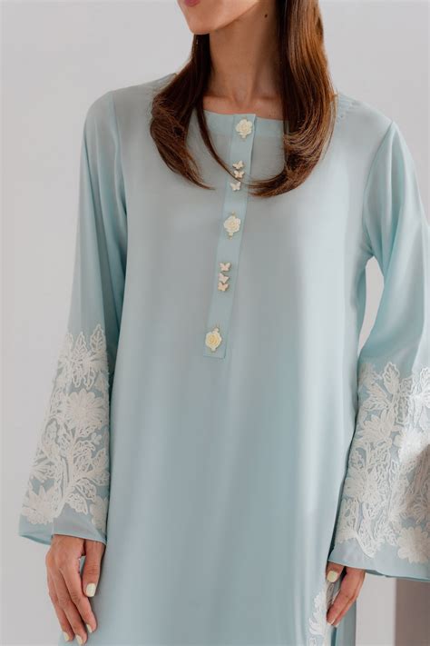 Aurora Sofia Khan Atelier