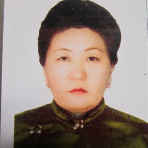 Guren Tv Эр хүн👨 гэдэг чинь гаднаа хат чулуу мэт ч Facebook