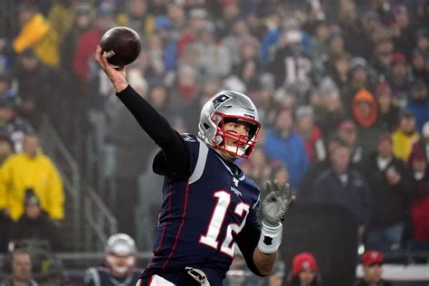 Tom Bradys Final Play As Patriots Quarterback To Be Actioned Off For