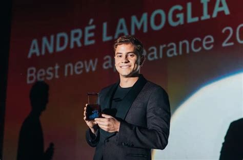 Two Great Actors In An Incest Plot😭😭 I Hate Season 7 R Elitenetflix