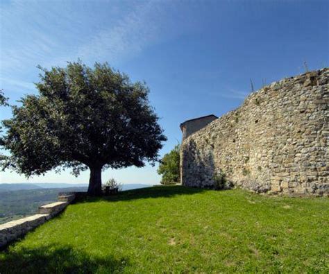 Kastell in Roč | Kastelle und Schlösser in Istrien