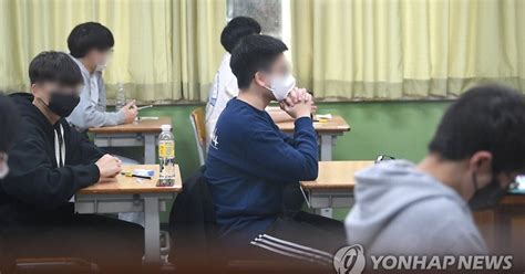 수능 여야 한목소리 격려 메시지빛나는 미래 응원