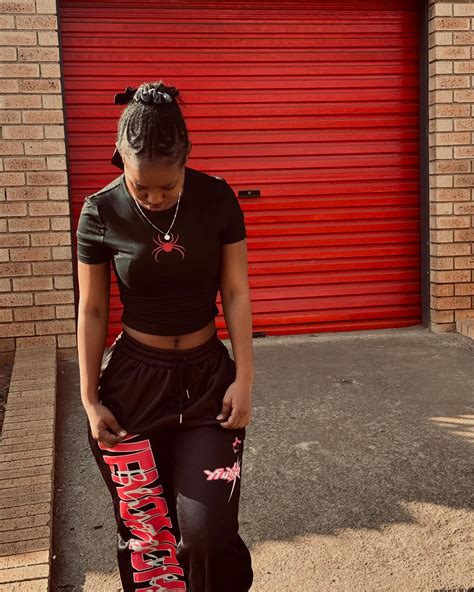 Prettyb Jody Prettybjody • Instagram Photos And Videos