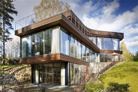 Остекление фасадов в Красноярске «под ключ