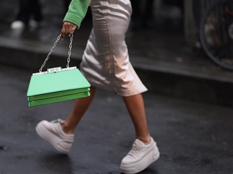 Модні спідниці на весну літо 2023 фото