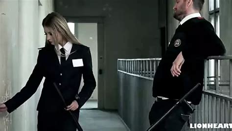 I Have Sex With A Criminal In Prison The Police Discover Us Colombian