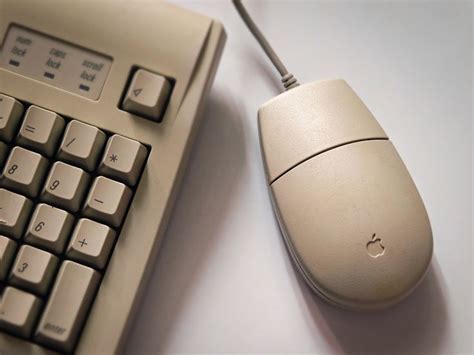 Apple Single Button Mouse