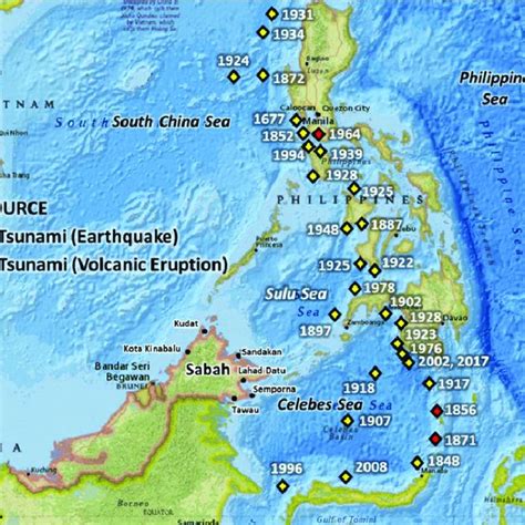 Tsunami Wave Propagation From Deep To Shallow Waters As It Enters The Download Scientific