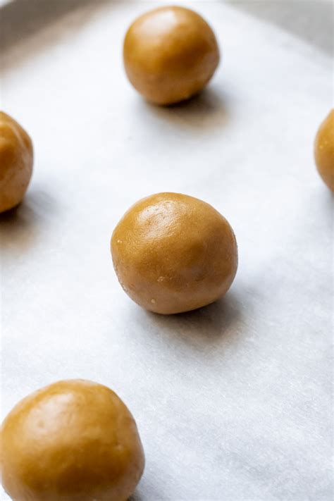 Traditional Mooncake Recipe With And Without Salted Eggs Cooking