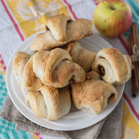 Мини слойки с яблоком Полюбила я вегетарианца