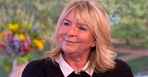Fern Britton Unbuttons Trousers And Flashes Tattoo She Kept Hidden From