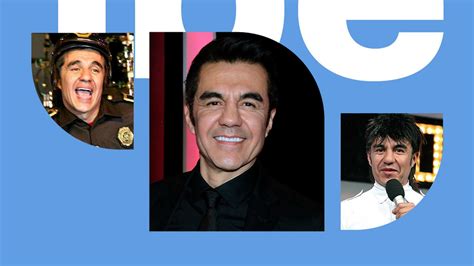 De Poncho Aurelio A El Vítor Los Icónicos Y Divertidos Personajes De Adrián Uribe Que Nos