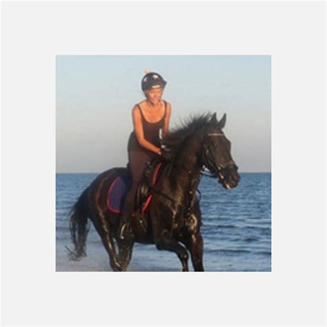 Laura Monkman Nupafeed