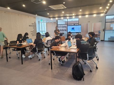 충북pro메이커센터 견학 프로그램 충북pro메이커 센터