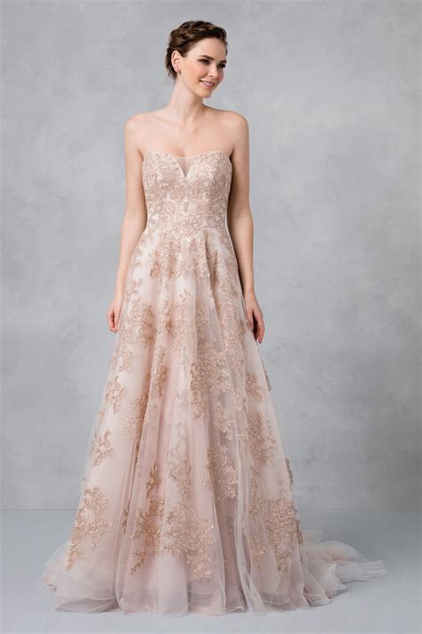 The Perfect Plus Size Blush Wedding Dress For Your Big Day The Fshn