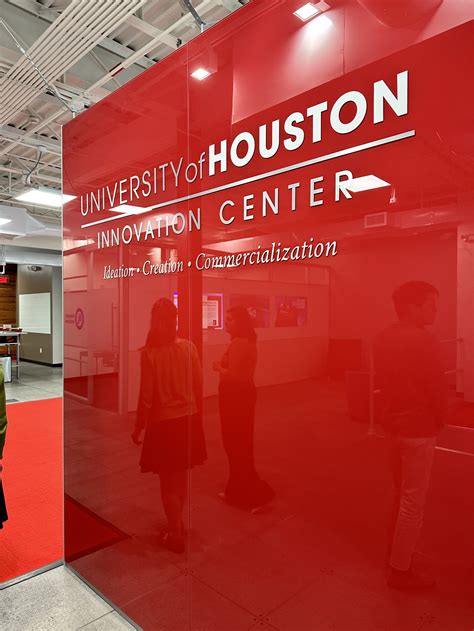 From Oil To Ions Houston Emerges As Innovation Center Of The Energy