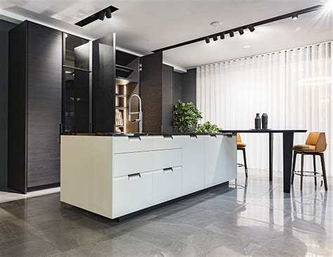 Купить Кухонный гарнитур Poliform Кухни SHAPE в Иркутске - S-Classic