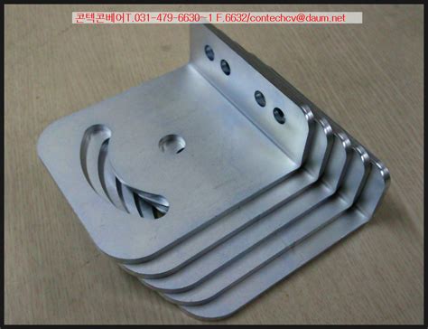 알루미늄 프로파일 컨베어다리 브라켓20130207 소형 풀리롤러브라켓프로파일 부품외 동영상사진 벨트풀리롤러파워몰러모터롤러드럼모터모터풀리컨베어