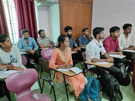 Credo Systemz On Linkedin Classroom Session Fullstackprogram