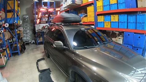 볼보 Xc70 D5 파손된 정품 뒷유리교체 수리완료 영상입니다 자세한 수리과정은 하단 설명란의 링크를 참조하시면 도움이 됩니다