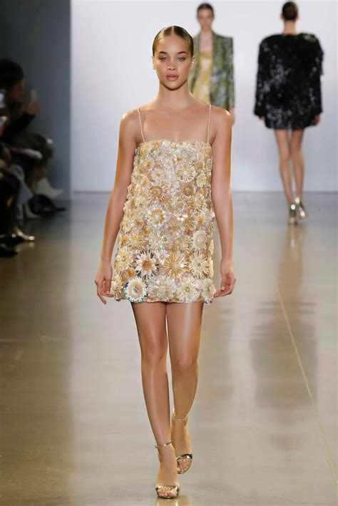 Fall Winter 2019 Cong Tri