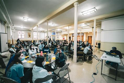 Mcli Girls Malden Catholic