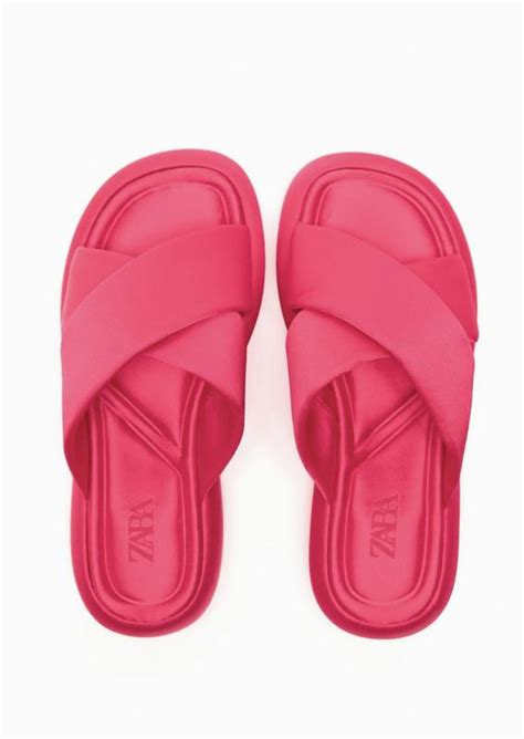 Шльопанці Zara Barbie — ціна 2250 грн у каталозі Шльопанці Купити жіночі речі за доступною ціною