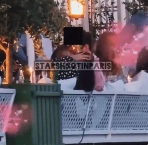 Нетизены нашли новые доказательства отношений Лисы из Blackpink и Фредерика Арно совместное