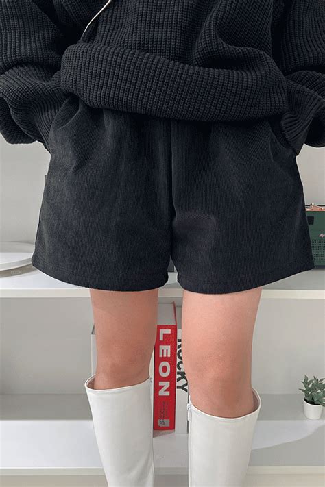 코듀로이 밴딩 하프팬츠 에이블리