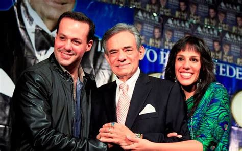 Жозе Джоэл отрицает слухи о разлуке с Мэрисолом Соса из за текилы Хосе Хосе Infobae