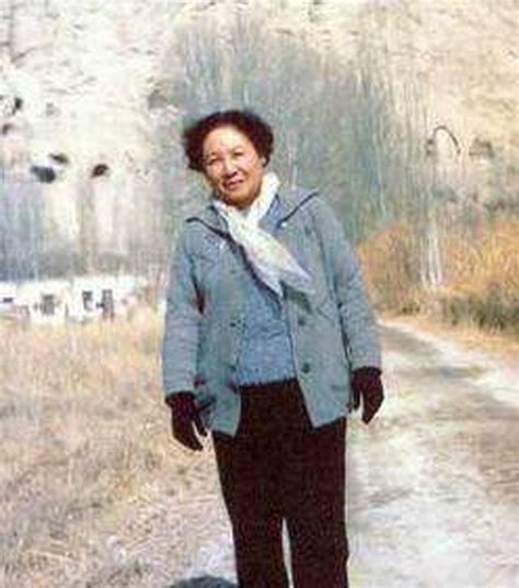 这个上海女人与彭加木分别率队，成了勇闯罗布泊的第一位巾帼英雄