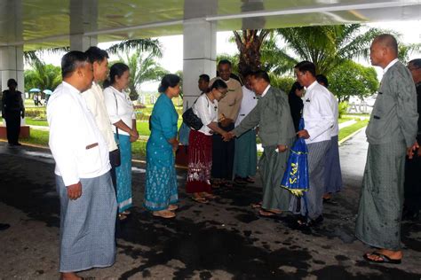 ပြည်ထောင်စုရွေးကောက်ပွဲကော်မရှင်အဖွဲ့ဝင် တိုင်းဒေသကြီးတာဝန်ခံ နှင့် တနင