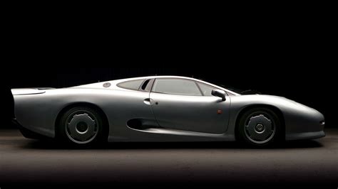 Jaguar XJ220 Wallpapers Top Free Jaguar XJ220 Backgrounds WallpaperAccess