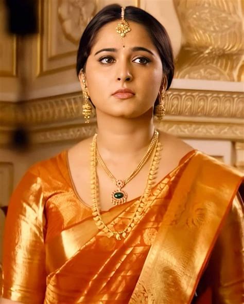 Pin On Anushka Shetty