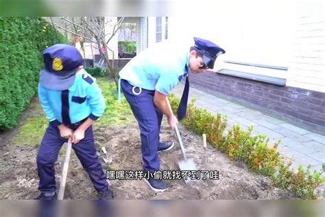 小偷来偷宝石，小男孩和爸爸变身警察叔叔，齐心协力抓小偷！