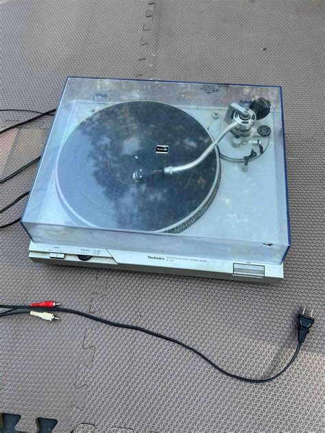 Technics Record Player Online Auctions Proxibid Record Player Records House Auction Technics Record Player Online Auctions Proxibid Record Player Records House Auction