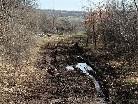 Още две нерегламентирани сметища на територията на община Габрово почистиха служителите на ОП