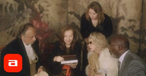 Манон Комб Manon Combes биография фото фильмография Актриса