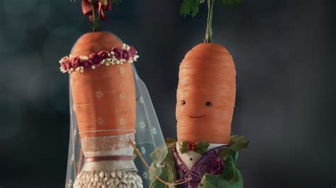 Will Kevin And Katie Finally Say ‘i Do Aldi Drops Juiciest Christmas Finale Yet Lbbonline