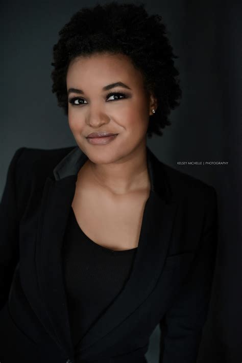 Kelsey Kurtis Photography Oh My Gosh I Look Like Olivia Pope